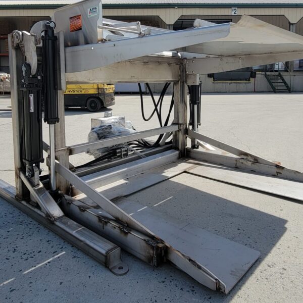 Sweet Corn Desilker, 4 Brush - Martin's Produce Supplies